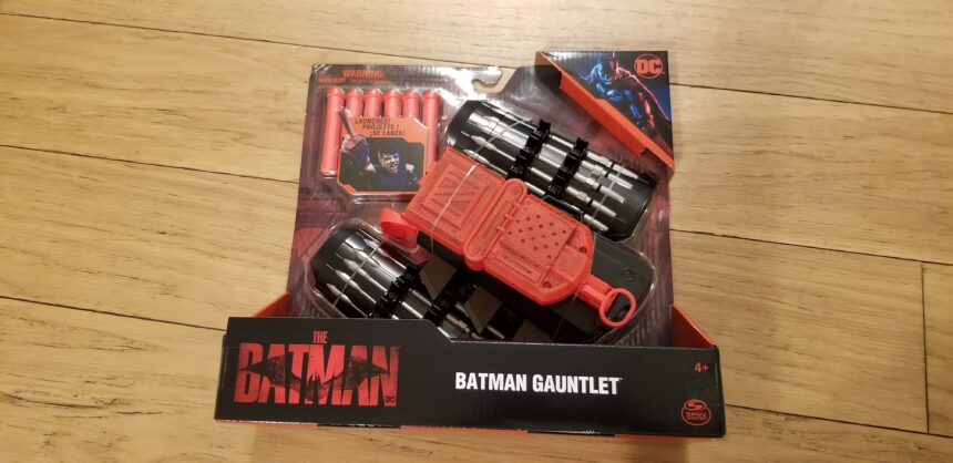 The Batman Gauntlet Review | Blaster Hub